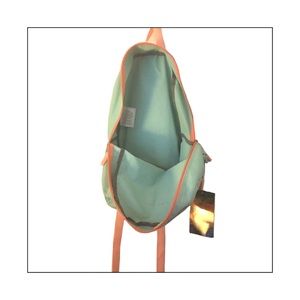 Trailmaker | Bags | Nwt Trailmaker Classic Lightweight Day Backpack ...